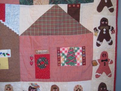 All Things Quilty and Artsy: Gingerbread House Quilt