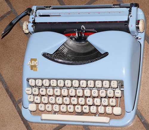 Davis Typewriter Works: The ABC in Detail - 3