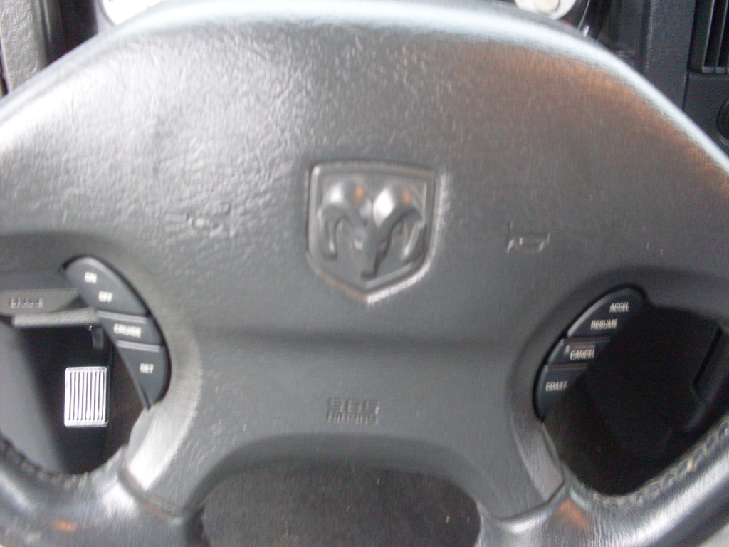 luisrideauto: 2002 DODGE RAM SPORT, CREW CAB 4 DOOR SHORT BOX 2 WHEEL ...
