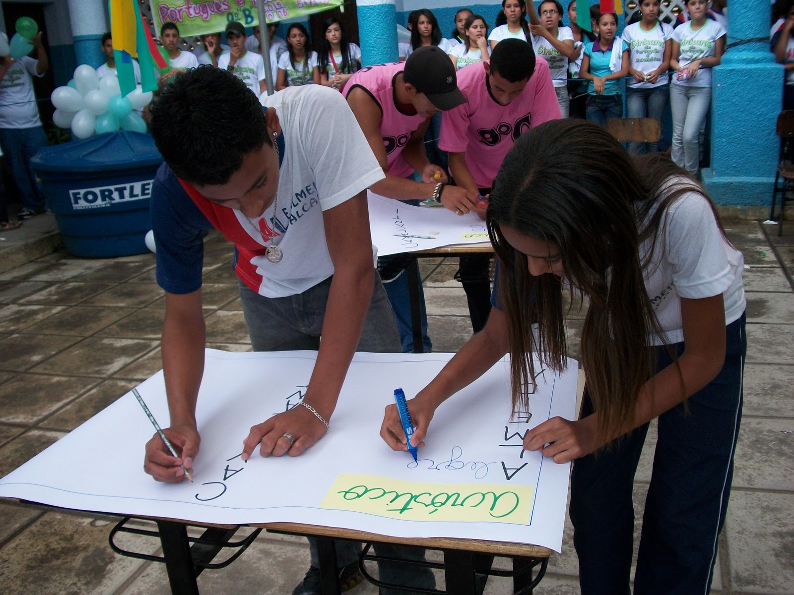 Gincana De Língua Portuguesa - RETOEDU