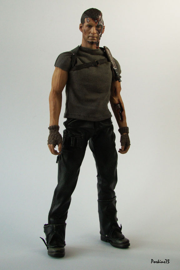 RED6: Hot Toys MMS100 Terminator Salvation Marcus Wright