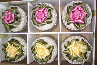 Sulaman Reben dan senikraff Lynnaz: sulaman reben balang kuih untuk hamper