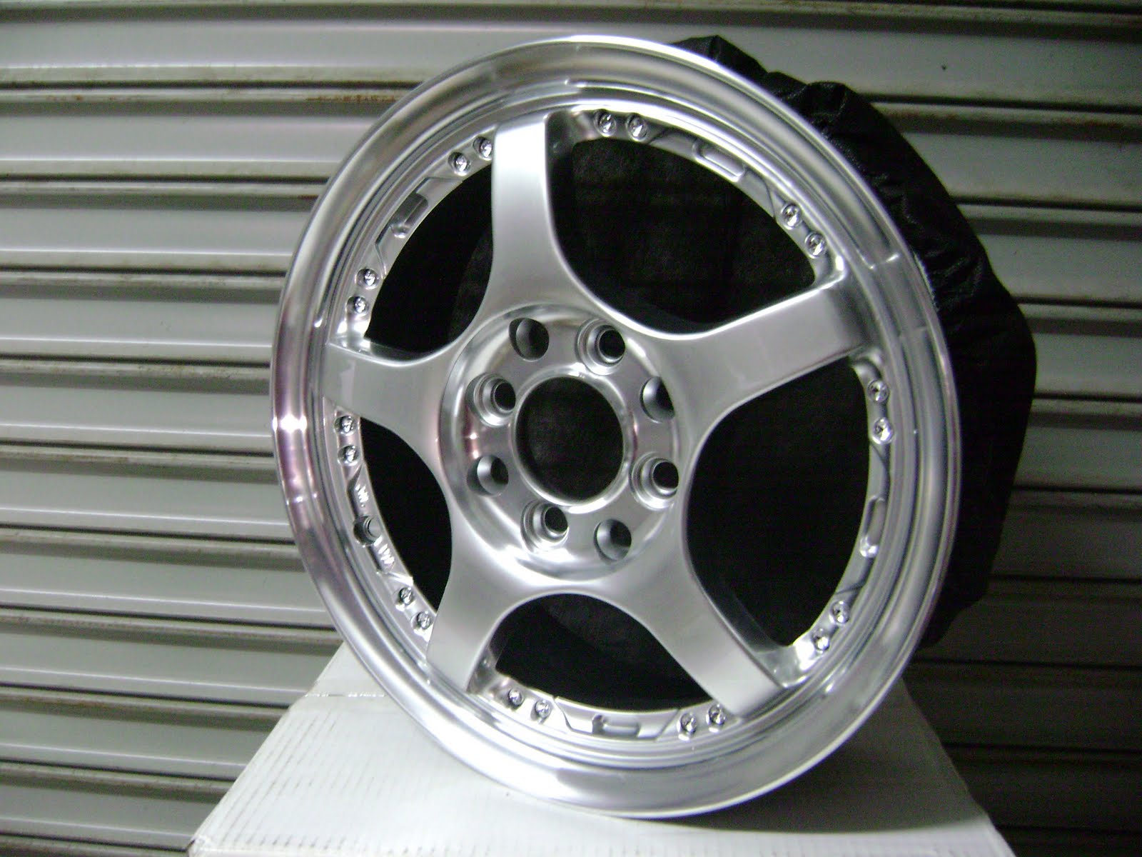 REV MOTORSPORT: 14 inch sport rims (SSW)