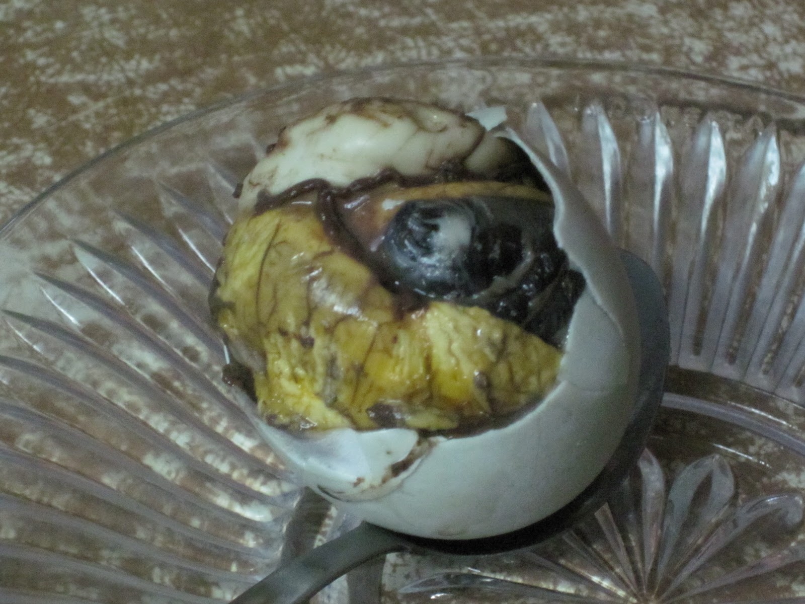 Country Gourmet Traveler: Philippines Part one, eating Balot!!!