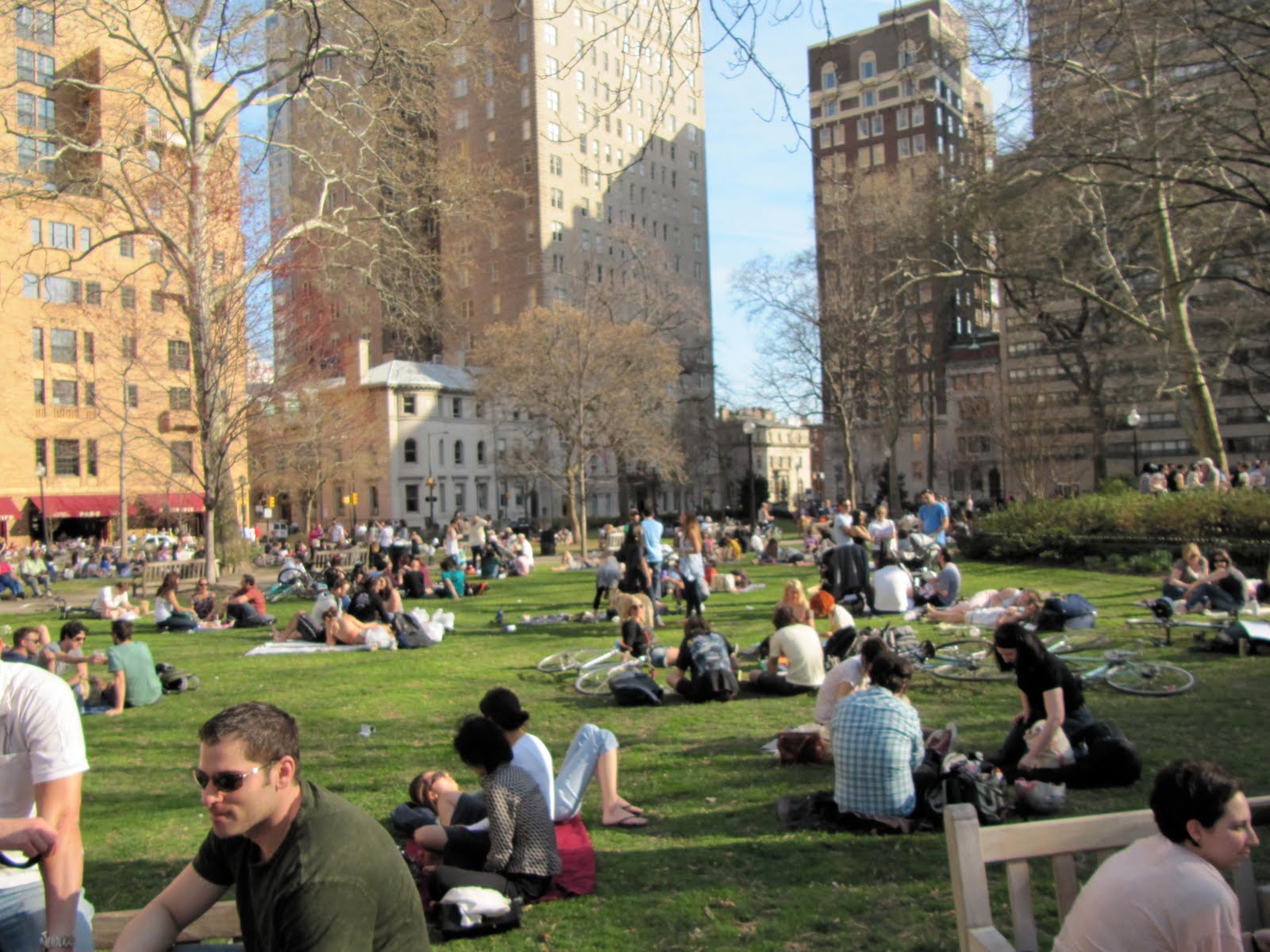 Philadelphia Love: Fast-paced City Life