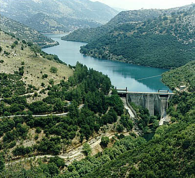 Ενας ιστολογος για την πανεμορφη λιμνη του Λαδωνα