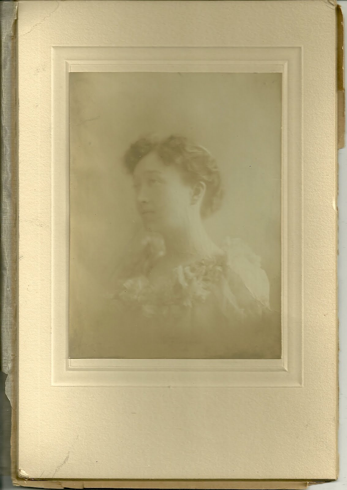 Heirlooms Reunited: Photograph of Mildred Rowena Webster