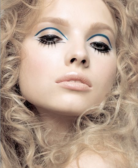 Make-up Your Mind: Swinging Sixties shoot!