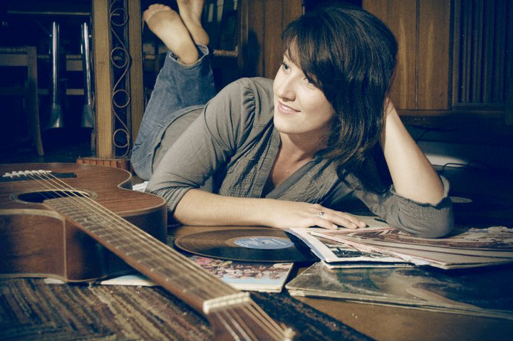 GinDan in Yo Face: Chelsea Moon!