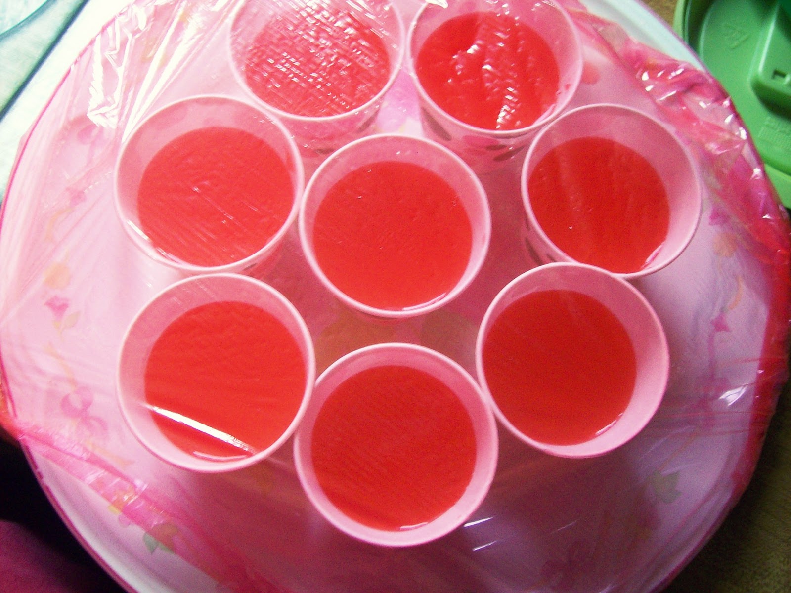 Simplified Deliciousness: Homemade Kool-Aid Pops