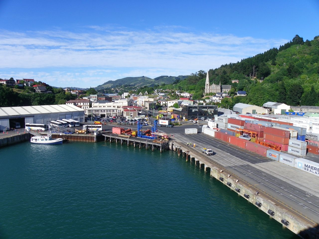 msVolendam - 16 days NZ: Charming Port Chalmers……