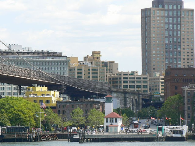 Walk in New York: Brooklyn : Fulton Ferry Landing