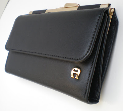 Shopping With Ayu: Etienne Aigner Wallet Style 4090 in Black