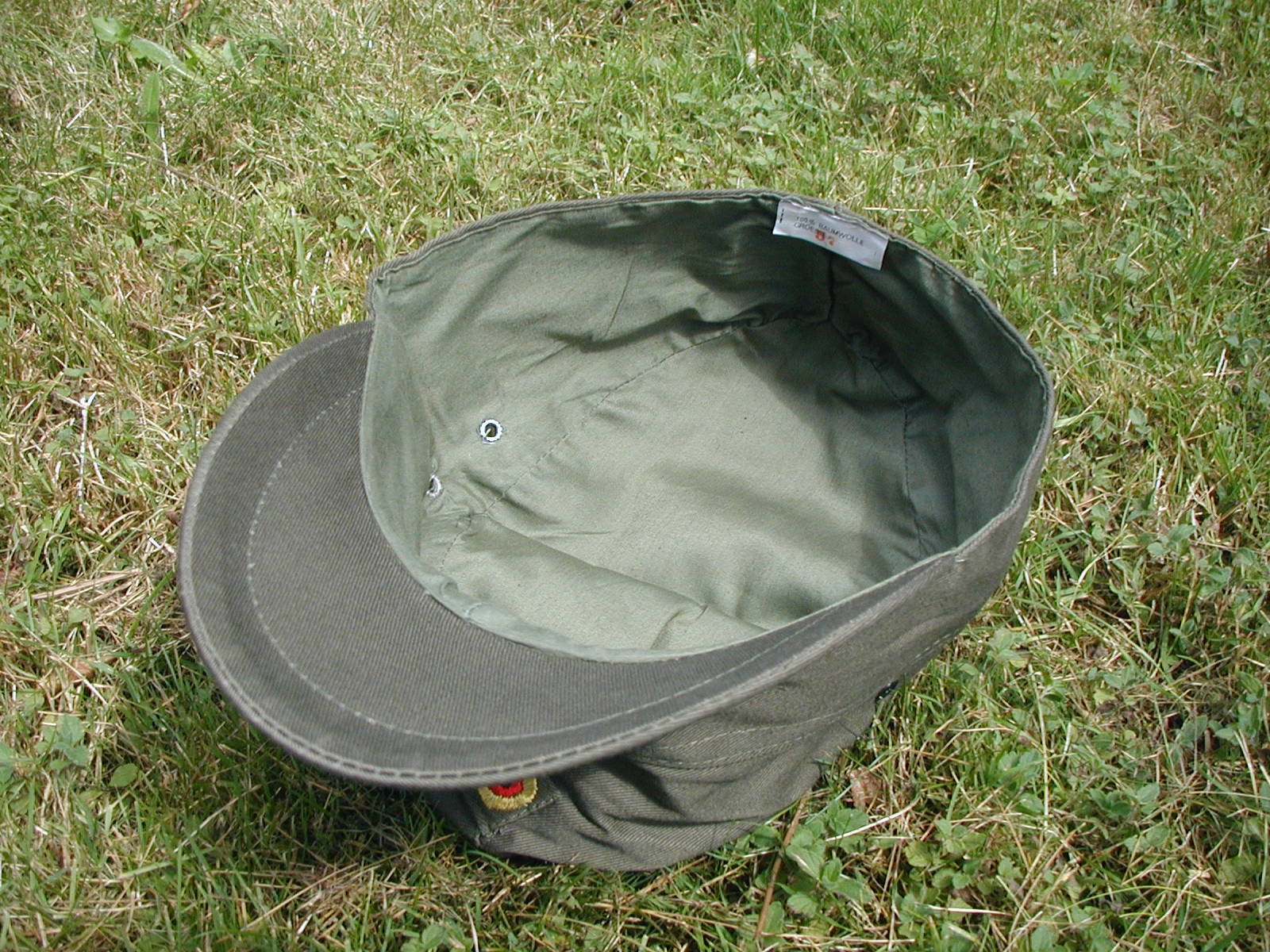 Four Bees: East German M-43 Hats