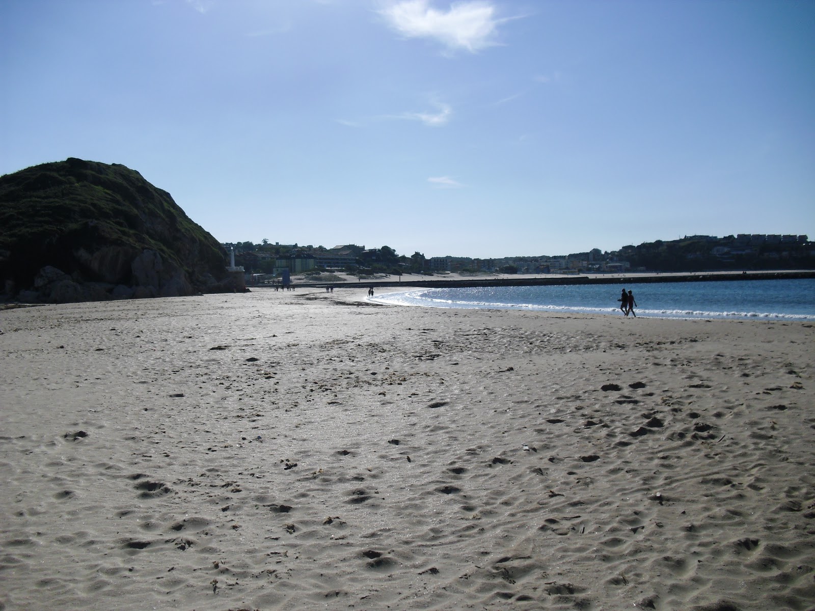 playas y paseos por la costa: PLAYA DE CUCHIA