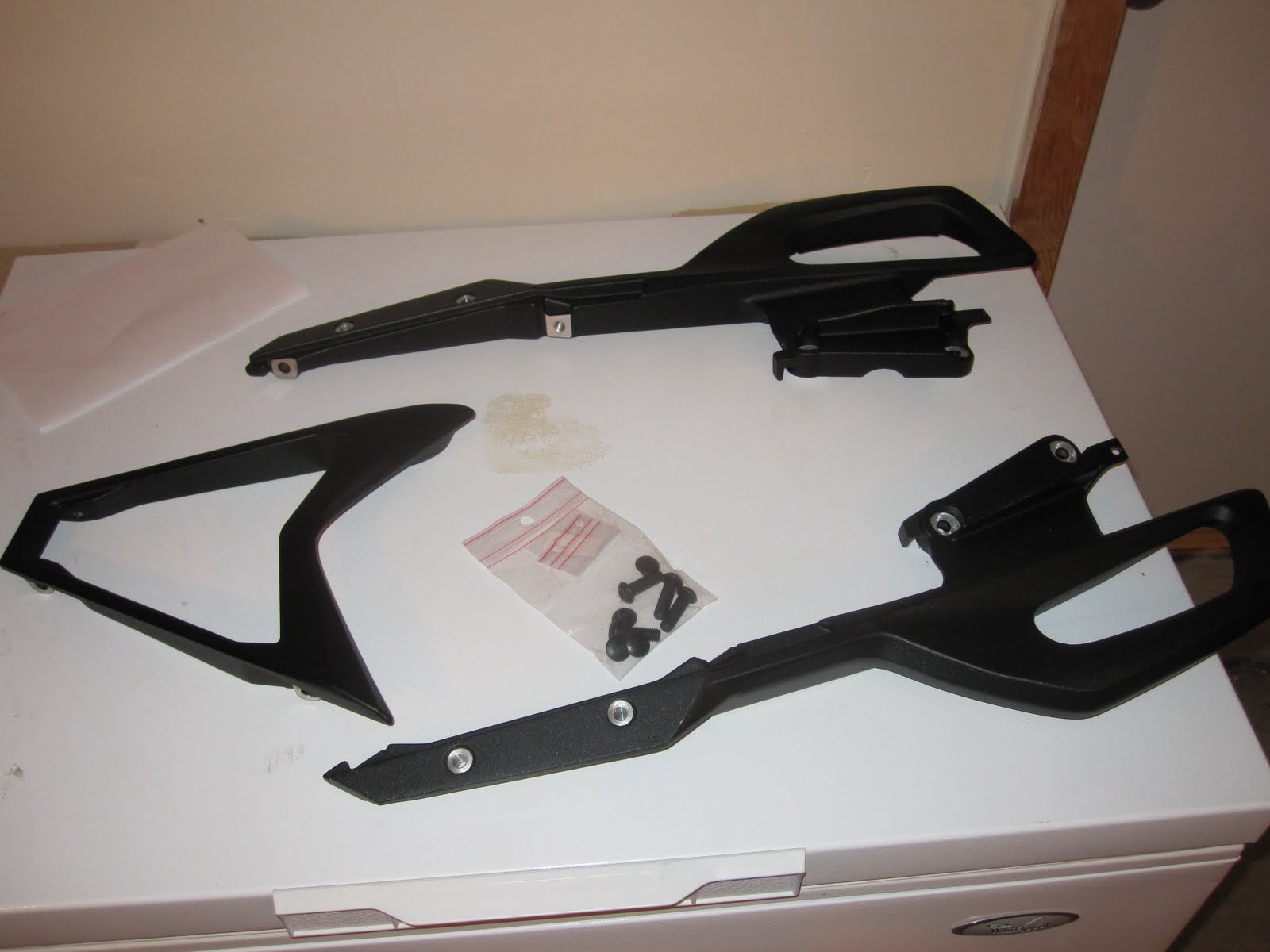 Honda VFR1200F Weblog: Rear Carrier and Givi Adapter Plate