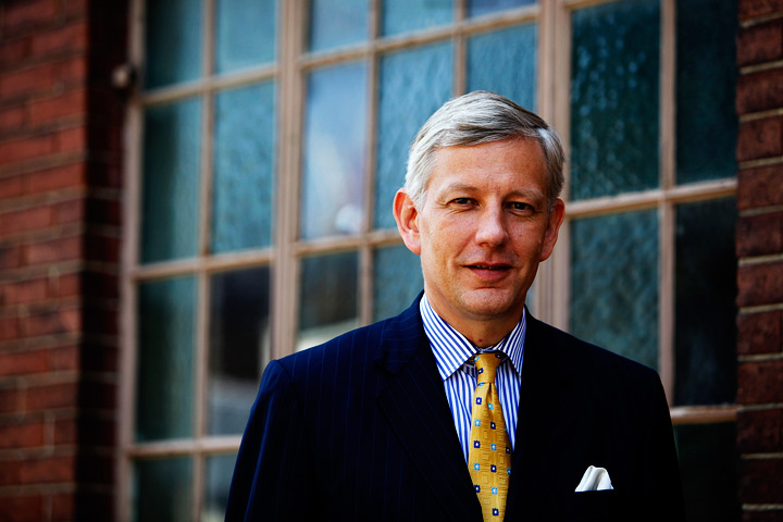 I take pictures: 10 Minutes With Dominic Barton