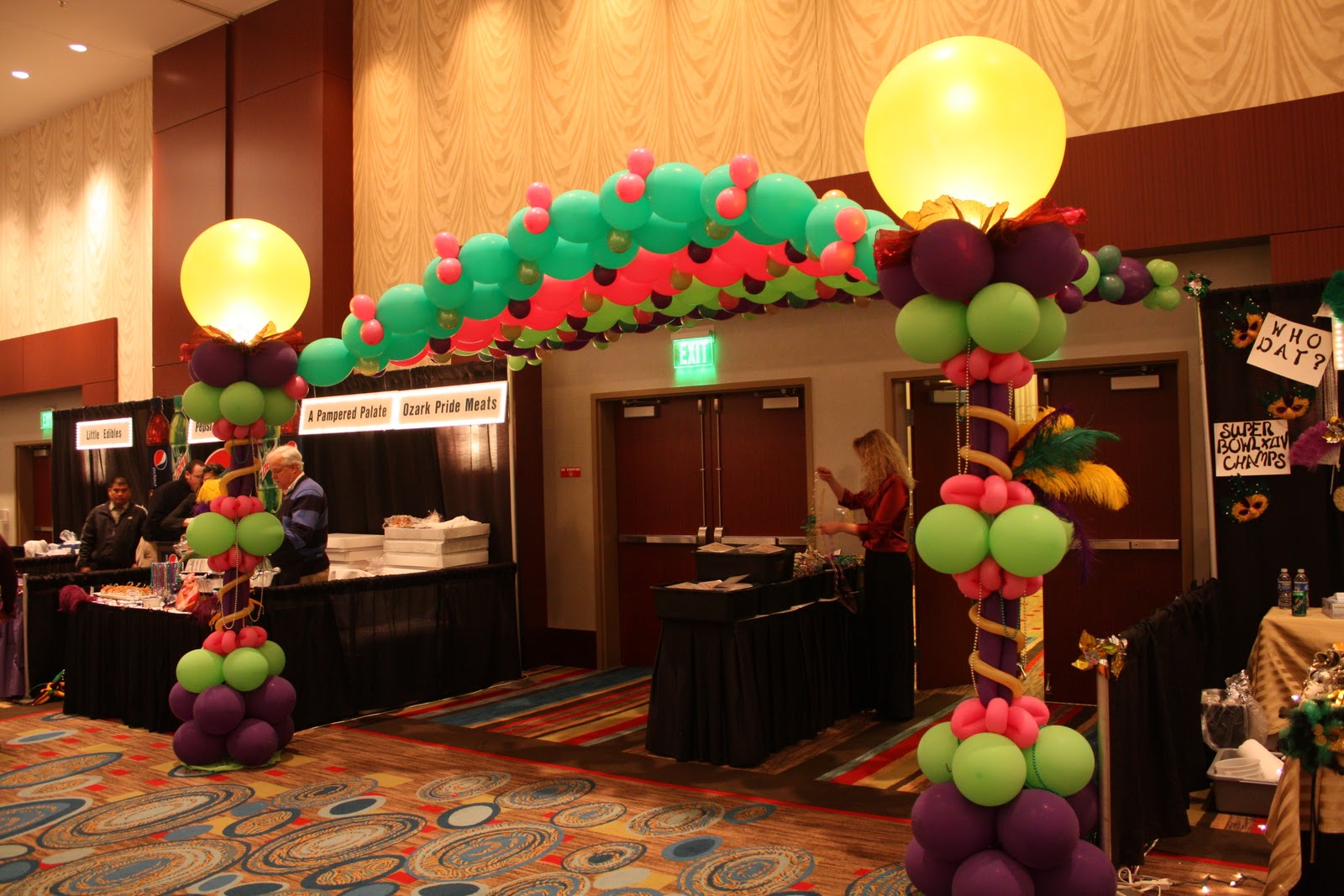 MelRhea Balloon Creations: Set the Mood at Your Event with Balloon ...