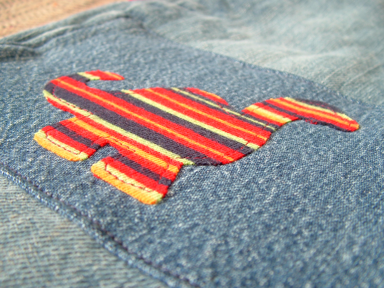Pieces by Polly: Double Dino Applique and Knee Patches