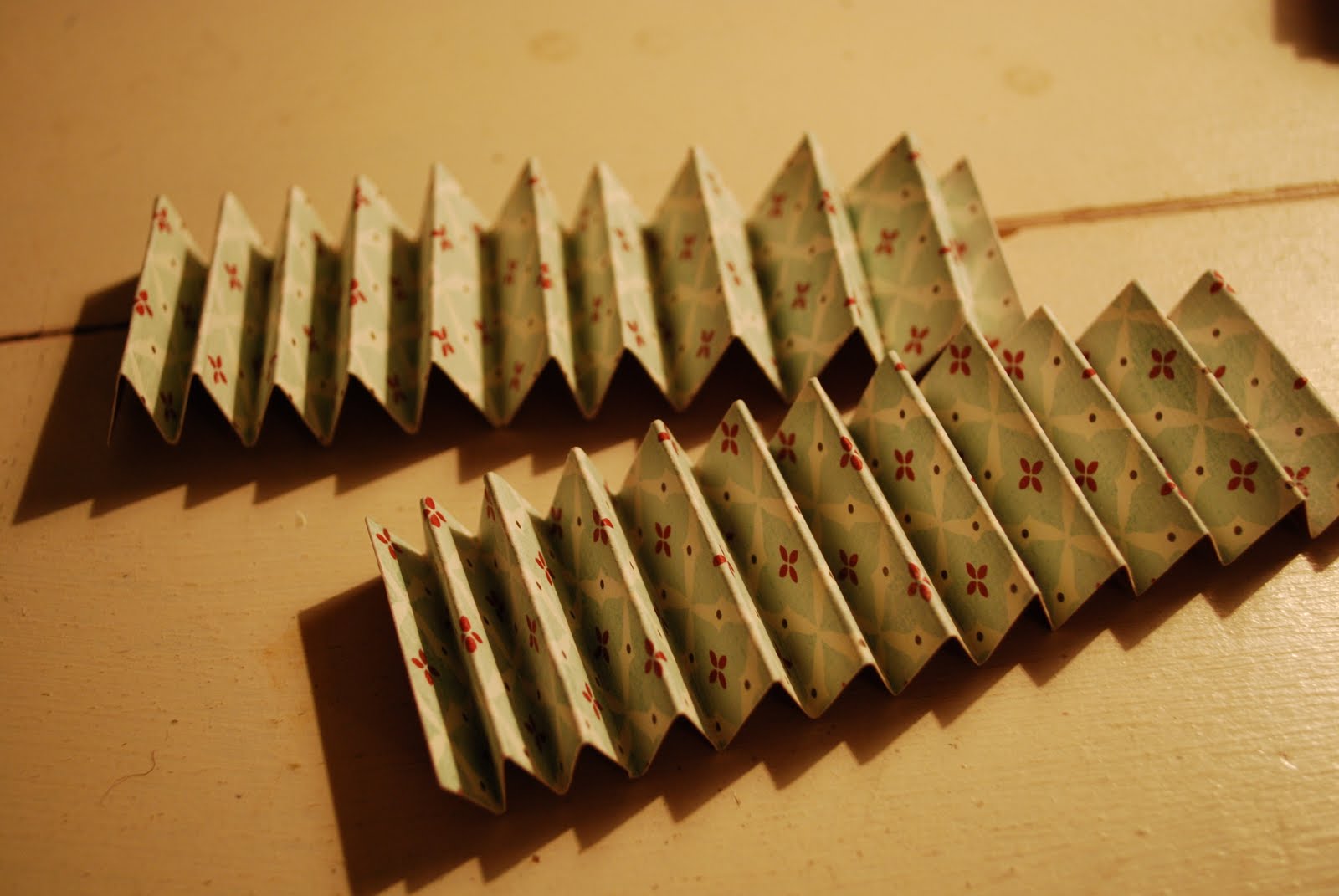 paper craft: flower, gift, boxes, origami, kirigami, paper folding ...