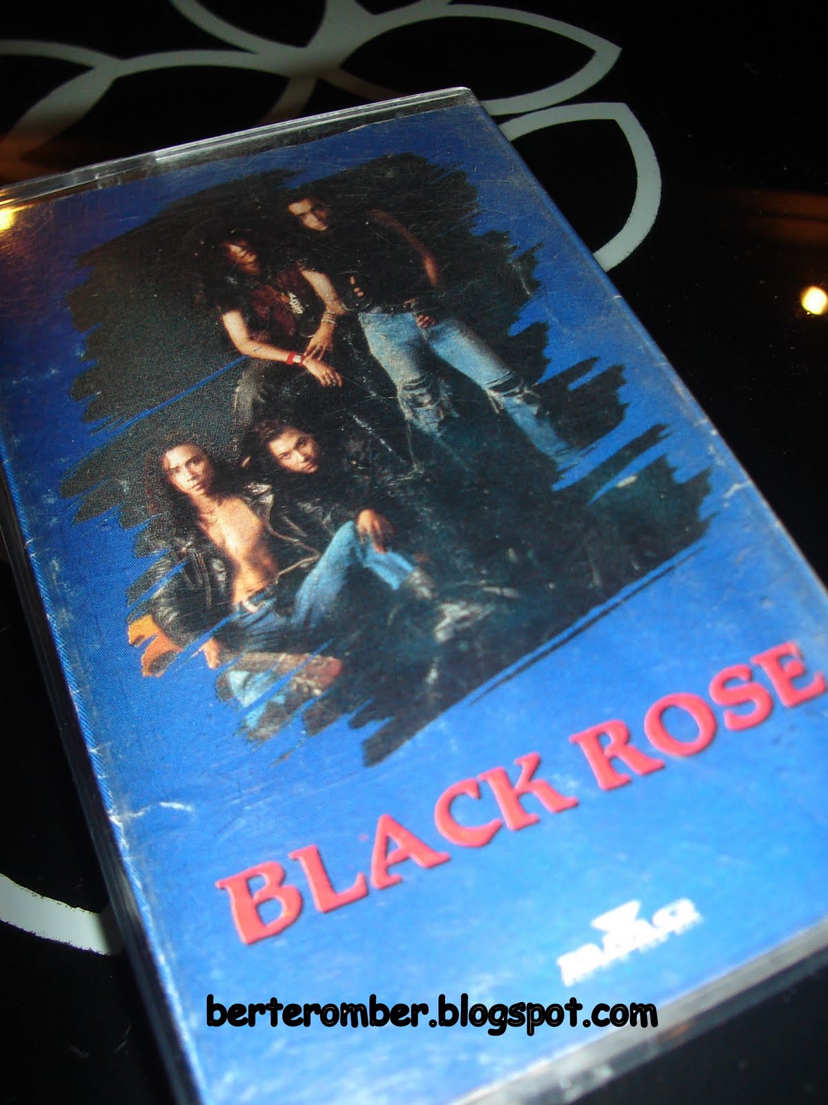 BERTEROMBER: Black Rose