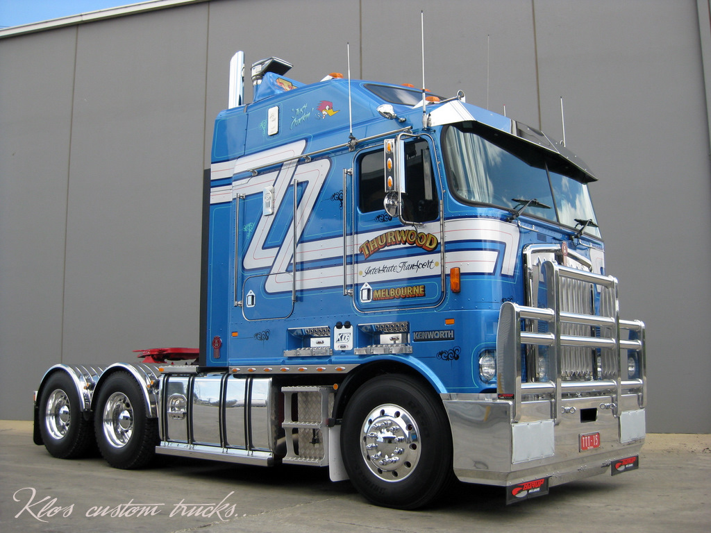 Klos Custom Trucks: TT's stretch cab #2