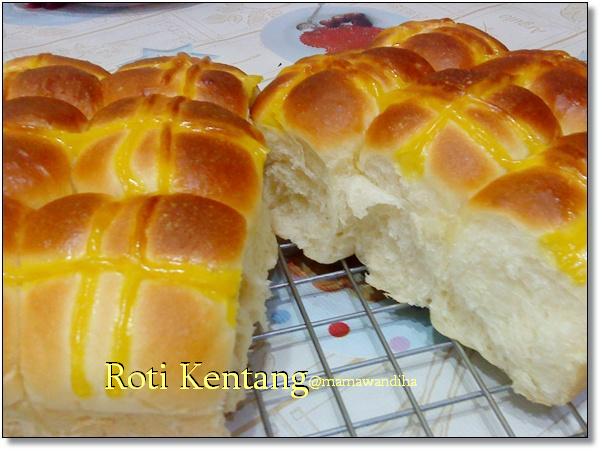 Dari Dapur MaDiHaA: Roti Kentang/ Potato Bread