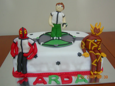 arnipasta: Ben 10 Pastası ve Kurabiyeleri