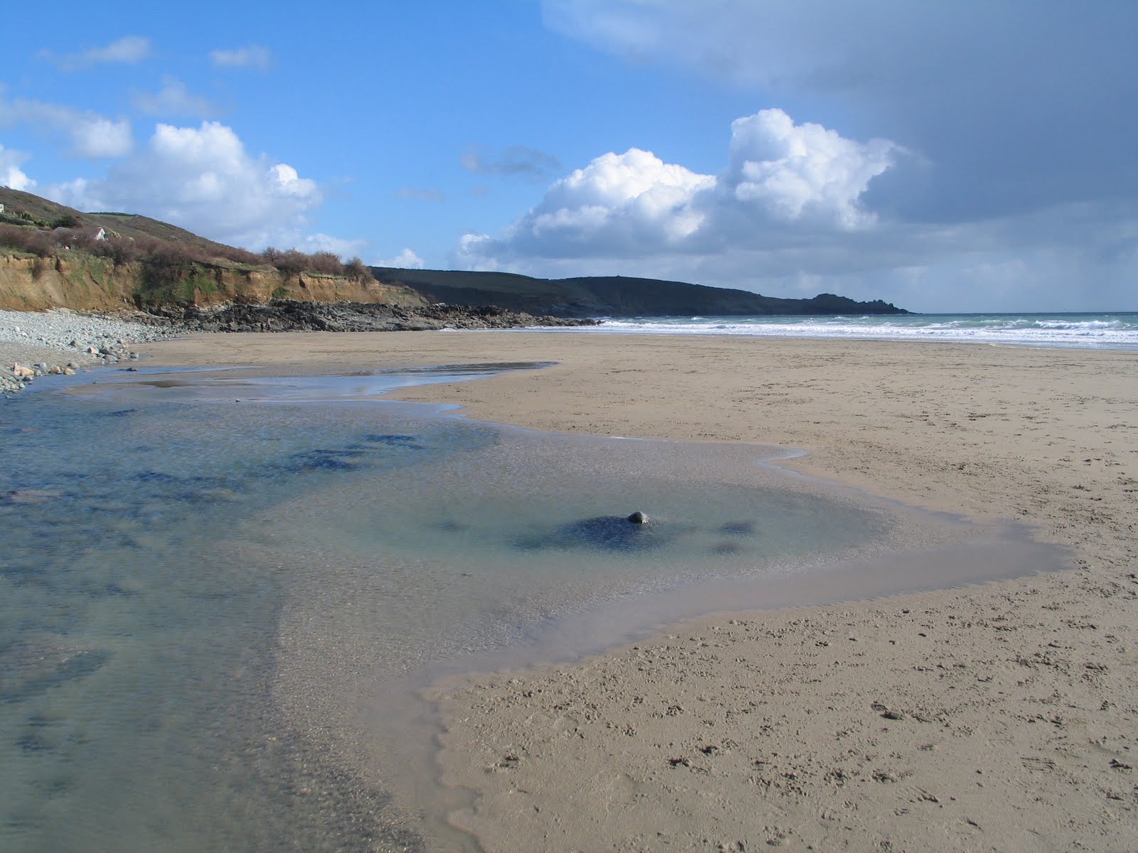 The Ednovean Diaries: Afternoon at Perranuthnoe Beach