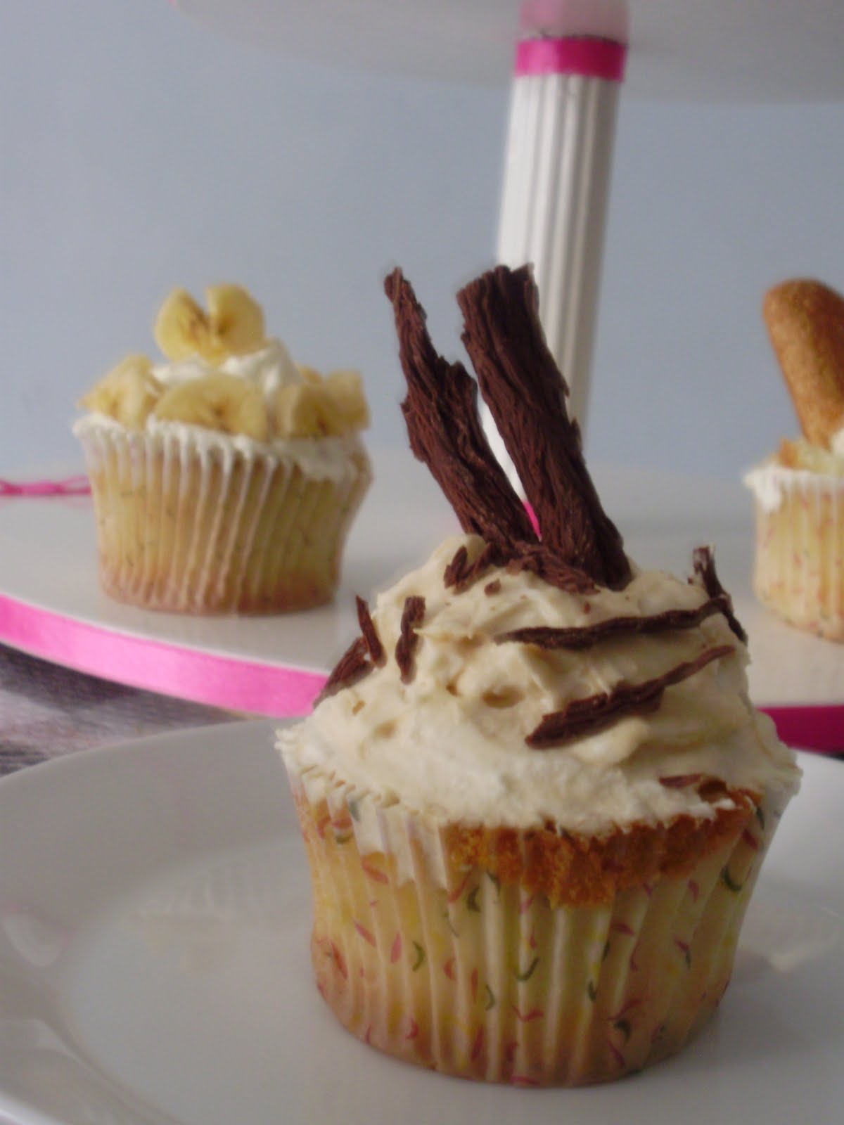 Coquette...Cookies & Cupcakes