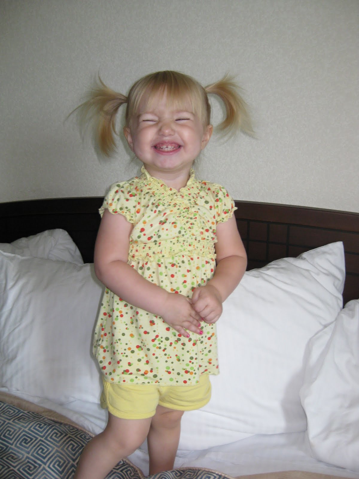 The Adventures of Ellie and Alexa...: Ellie is 23 months!