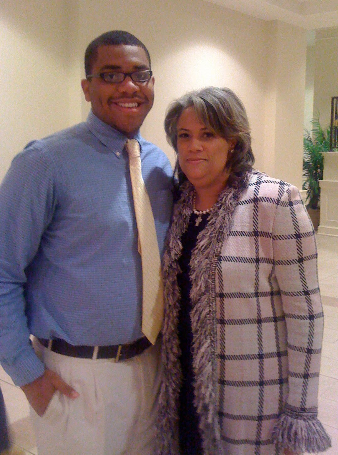 Rae Lewis-Thornton: Diva Living with AIDS: Fashion/Beauty Friday: Back ...