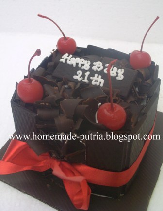[Order] Mini Blackforest Cake For Mba Oki Jogja :: From Mba Sari ...