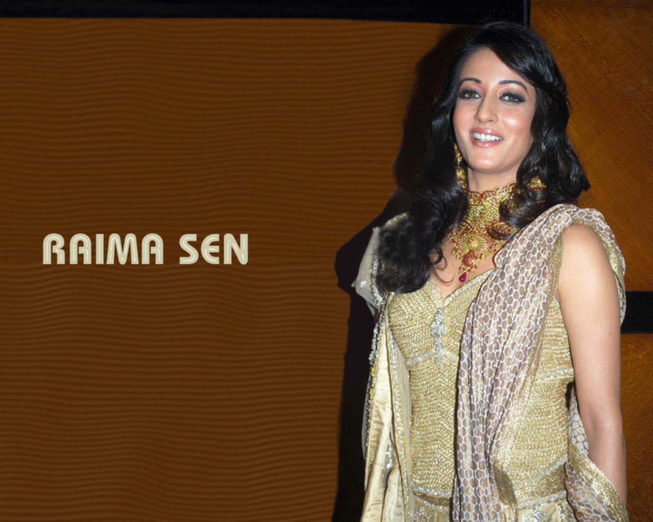 bollywood fan: Raima Sen Wallpapers - Raima Sen Pictures - Raima Sen ...