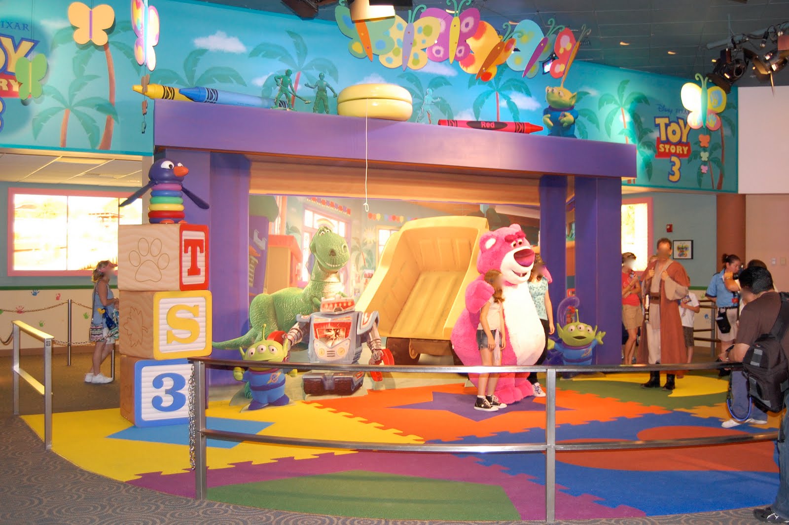 DisneyShawn: Meet Lotso