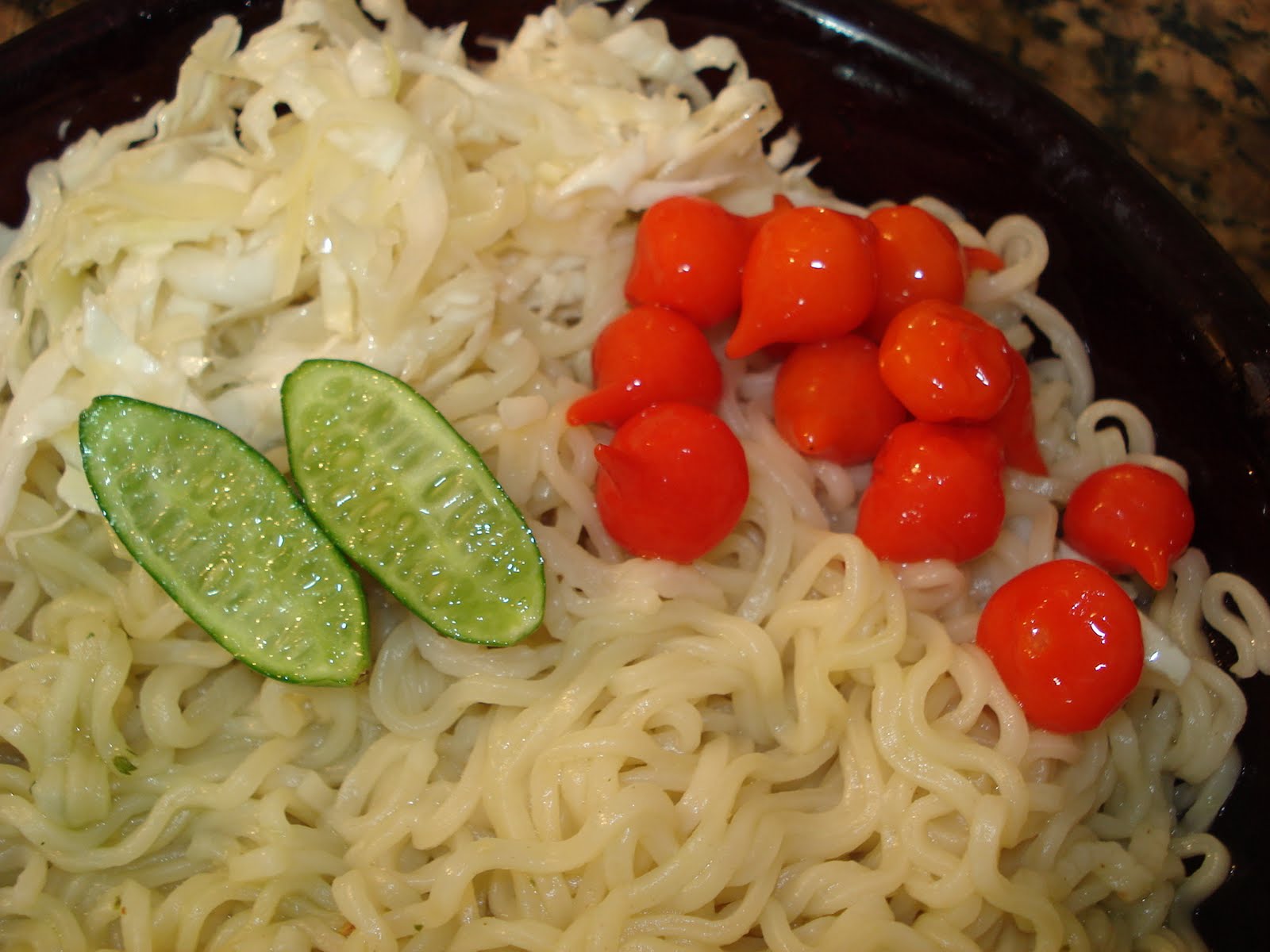 Desobediência Vegana: Macarrão instantâneo ("miojo") vegano!