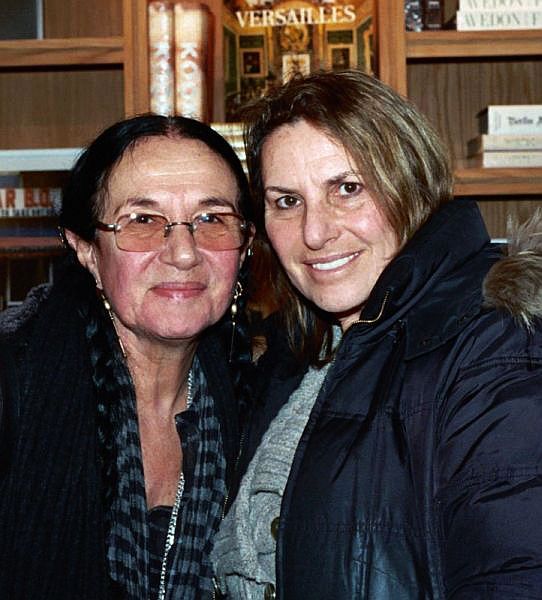 okaynickstep: "Viva l'Italia" Artist's Reception for Ron Galella