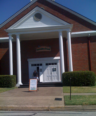 DFW Parks & Playgrounds: Paradise Pond @ First Baptist Grapevine