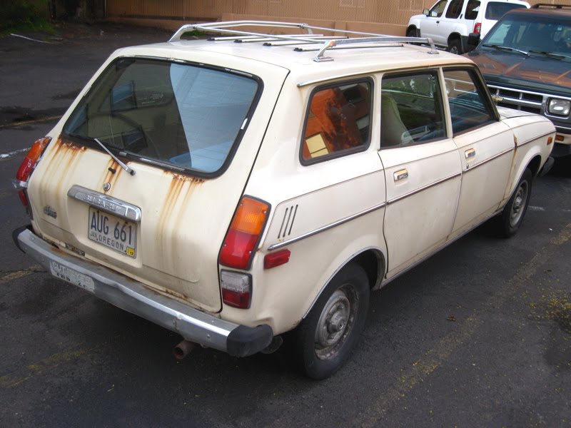 OLD PARKED CARS.: 1978 Subaru DL Wagon "Series II".