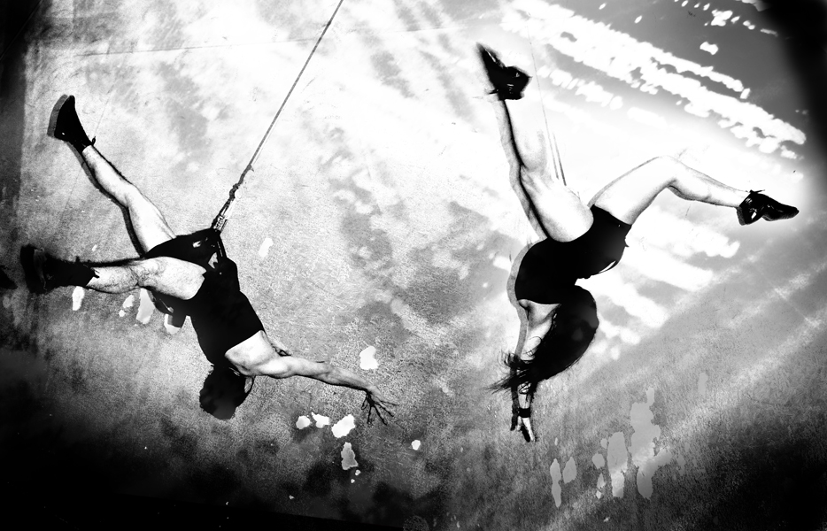 :::Aerial Acrobatic Shows :::: ....:::::::::::::::Aerial dance with ...
