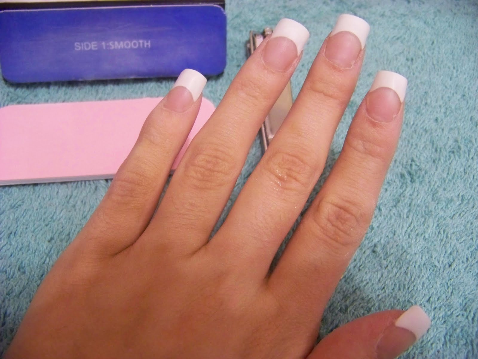 Chloe Beauty NYC: Tutorial : Permanent French Acrylic Tips!