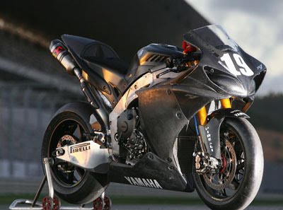 Modified Carz and Bikes...: YAMAHA R1..