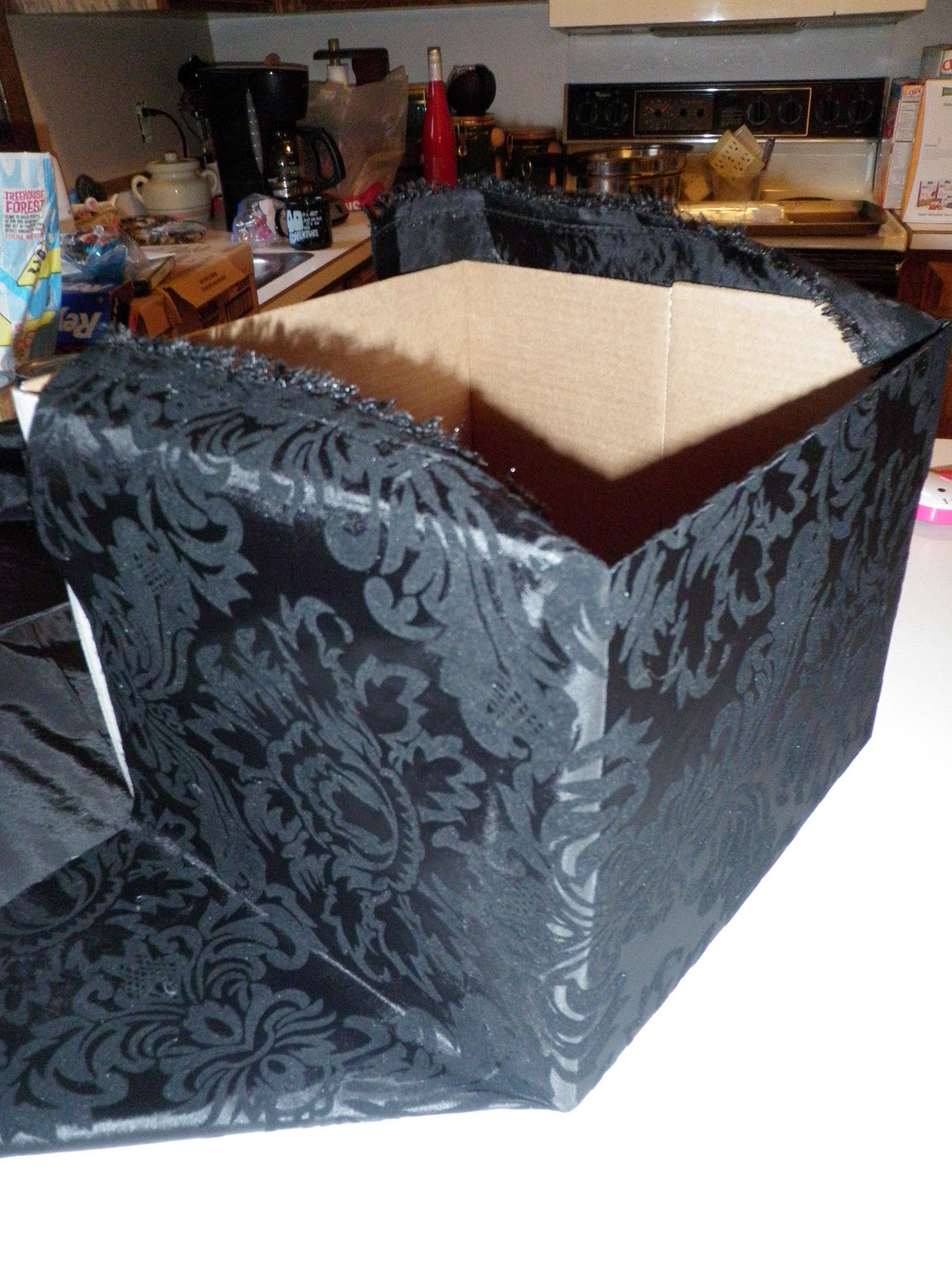 Wannabe DIY Bride: Wedding Card Box