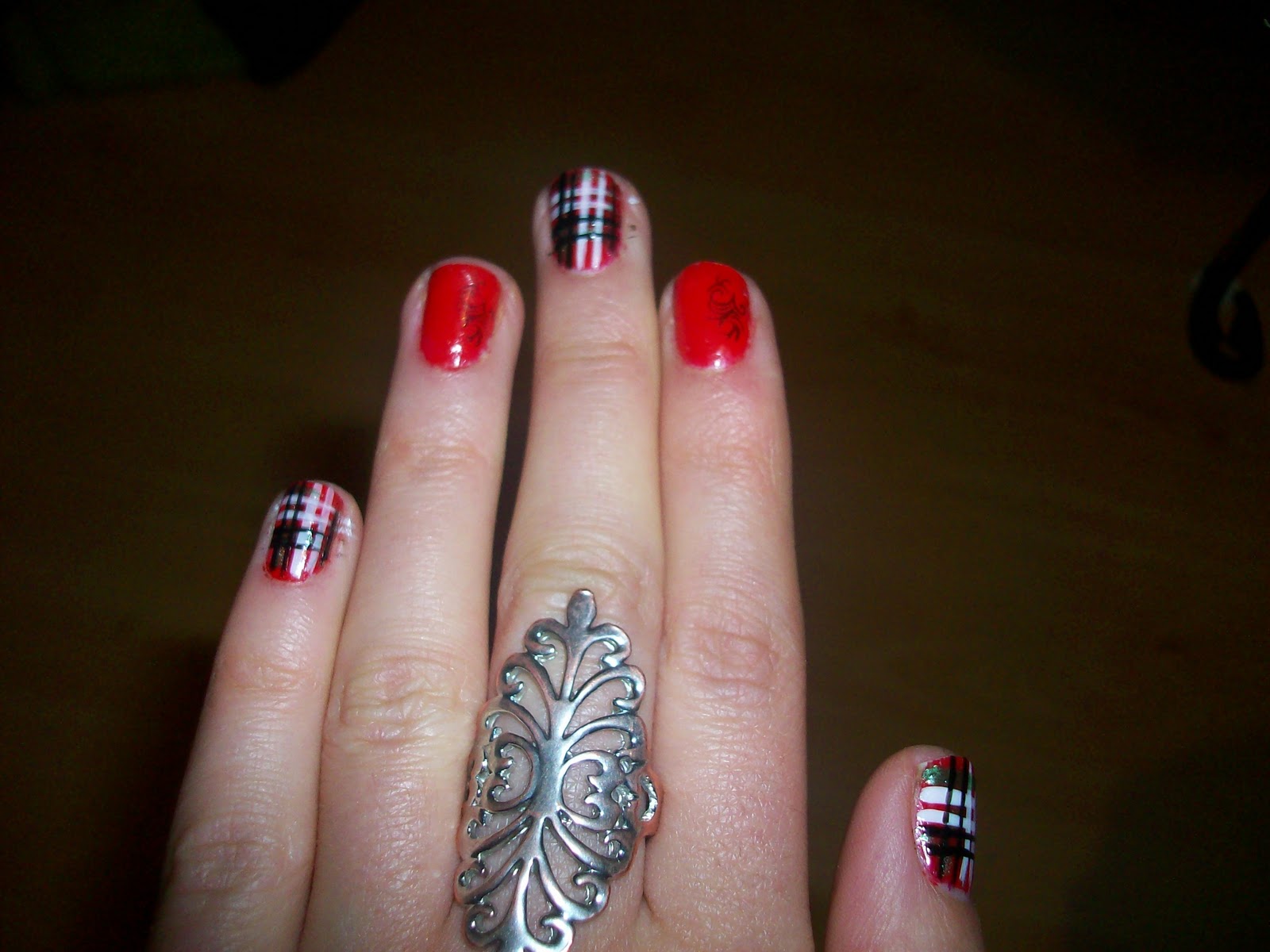If you can dream it - you can do it.: Scottish Nail art.