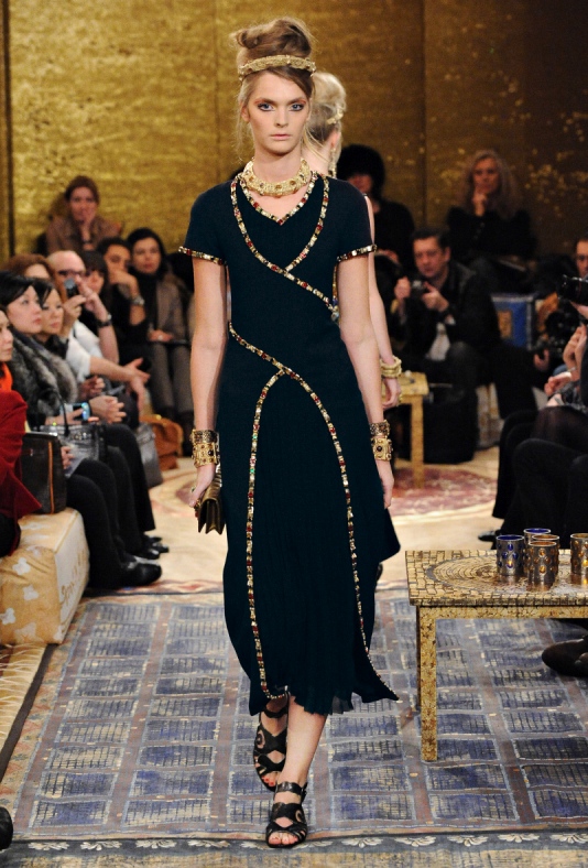 Every Styles: CHANEL PARIS BYZANCE PRE-FALL 2011 COLLECTION