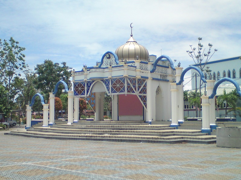 Unpredicted Life: Masjid Alwi, Kangar Perlis