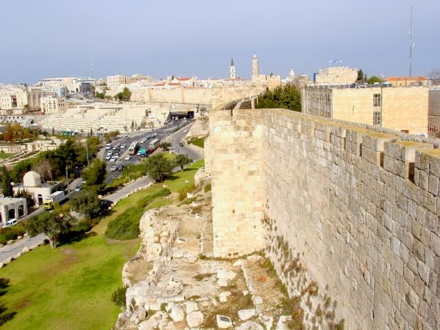 Un Sacerdote en Tierra Santa: El pináculo del Templo de Jerusalén