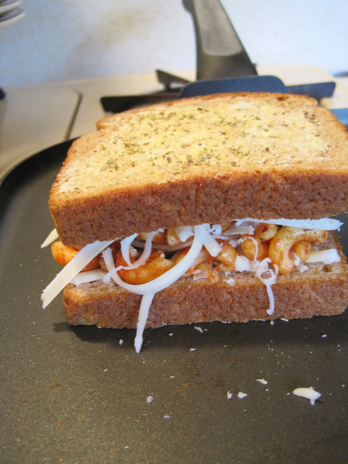Wishberry Blossoms: Grilled Spaghetti Sandwich