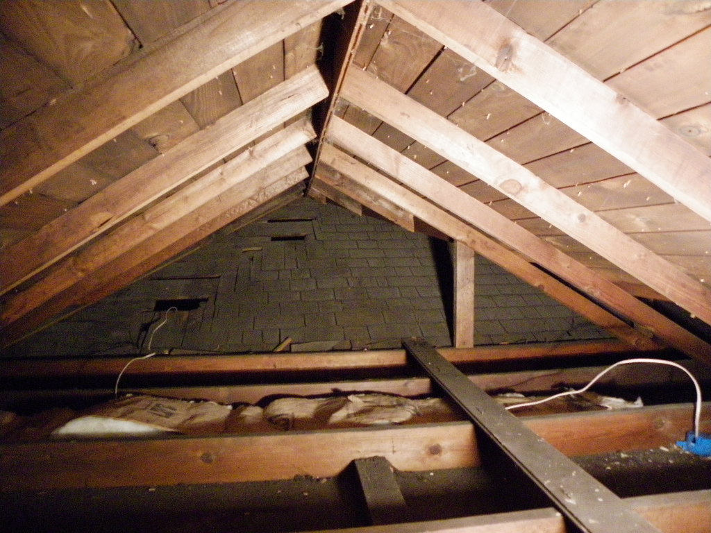 Our Old House Diary: The Secret Room...