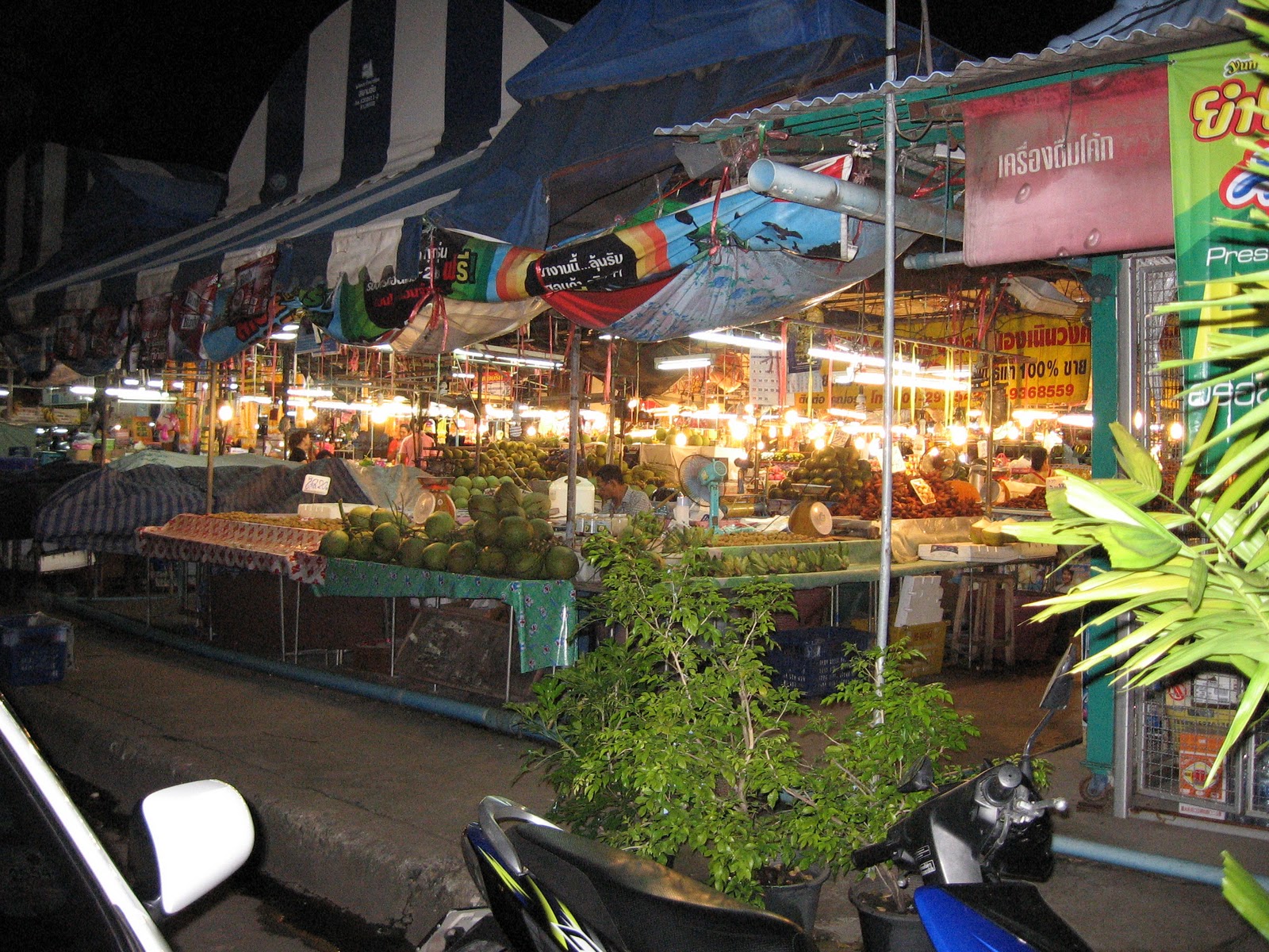 Rayong, Thailand: Rayong City Night Market